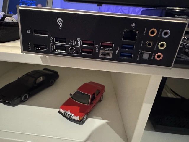 ASUS ROG STRIX Z490-F Gaming Motherboard LGA 1200, DDR4, ATX, 10/11th ...