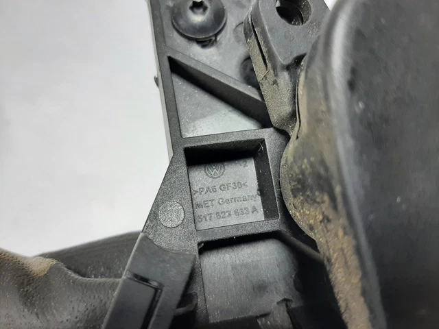 VW GOLF VII 5G1, BQ1, BE1, BE2 1.6 TDI Maniglia rilascio cofano 6R1823533 2015 EUR 23,41 ...