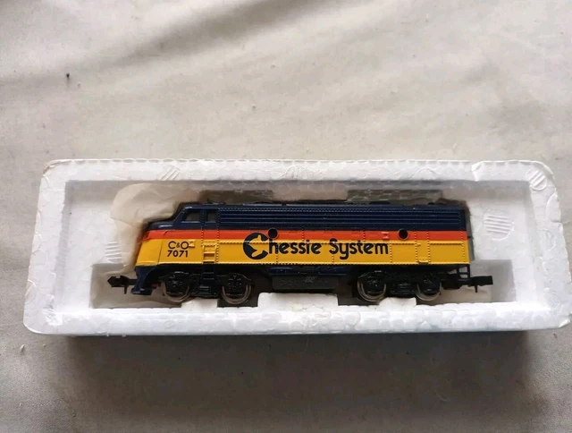 A MODEL AMERICAN Chessie System Diesel Locomotive In N Gauge By ...