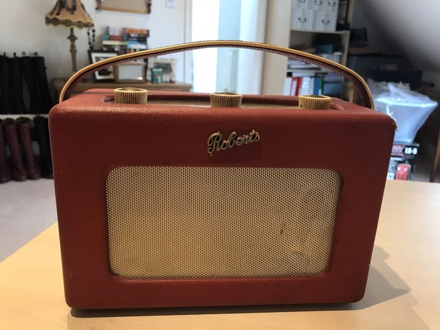 VINTAGE ROBERTS TRANSISTOR radio, Model RT1 - 1950's £20.00 - PicClick UK