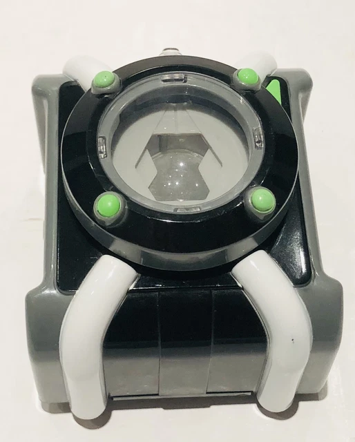 BEN 10 TEN Deluxe Omnitrix Watch Lights And Sound Playmates Rare Red ...