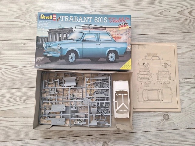 TRABANT 601 S Trabbi 1:24 Modelbausatz 7334 Vintage Vollständig Mit OVP ...