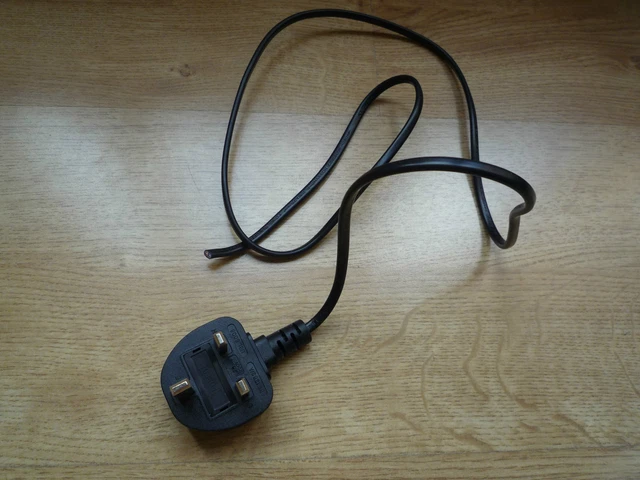 UBILL INTERTEK FUSED UK Plug 3A 250V DIY Replacement cable Electronic ...