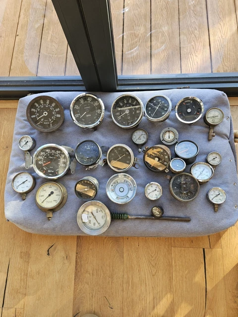 CLASSIC CAR SPEEDOMETER'S, Rev Counter, Gauge Unit, Pressure Gauges £26 ...