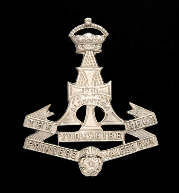 THE GREEN HOWARDS Alexandra Princess of Wales's Own Badge Hallmarked ...
