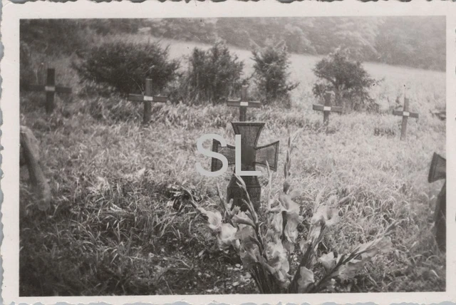 FOTO, MG.-BATL. 14, Beisetzung, Friedhof, Bar-le-Duc, Frankreich, 1942 ...