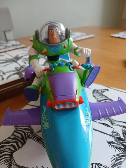 VINTAGE DISNEY PIXAR Toy Story Buzz Lightyear Of Space Command Space ...
