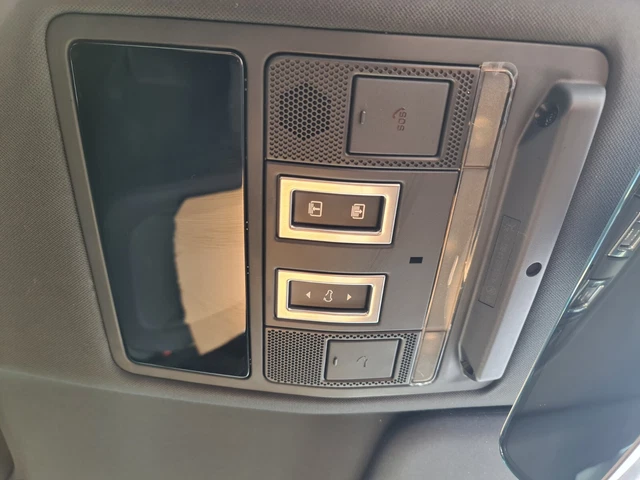 LAND ROVER DEFENDER 90 L663 2022 INTERIOR ROOF LIGHT SOS SUNROOF SWITCH ...