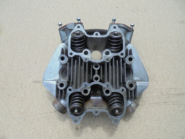 TRIUMPH T140 CYLINDER Head £99.00 - PicClick UK