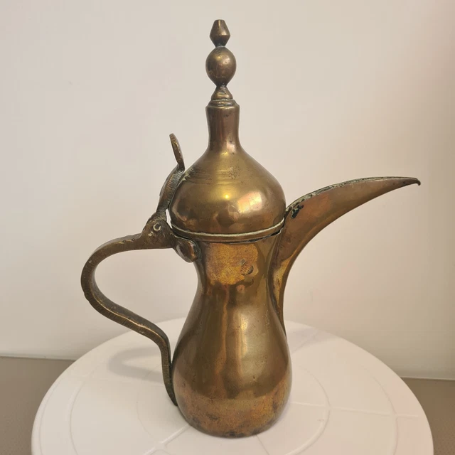 ANTIQUE ARABIC DALLAH Brass Coffee Pot Tea Dallah Signed 25cm Tall £34. ...