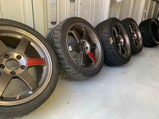 HONDA CIVIC FD2 aluminum wheel RAYS Volk Racing TE37 SL beautiful wheel ...