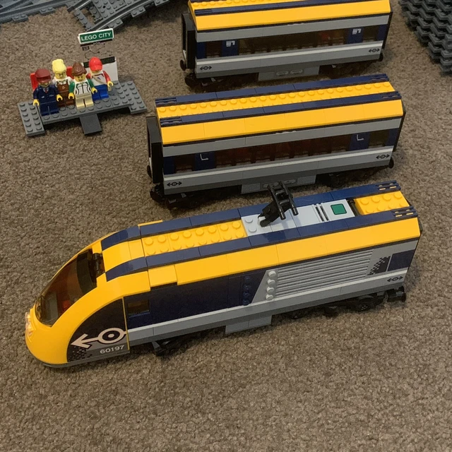 LEGO CITY: PASSENGER Train (60197) EUR 72,69 - PicClick FR