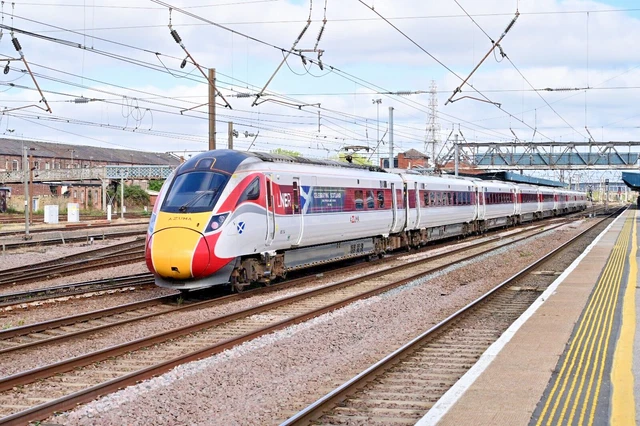 CLASS 801 NO 801104 with scottish flag at doncaster £1.20 - PicClick UK