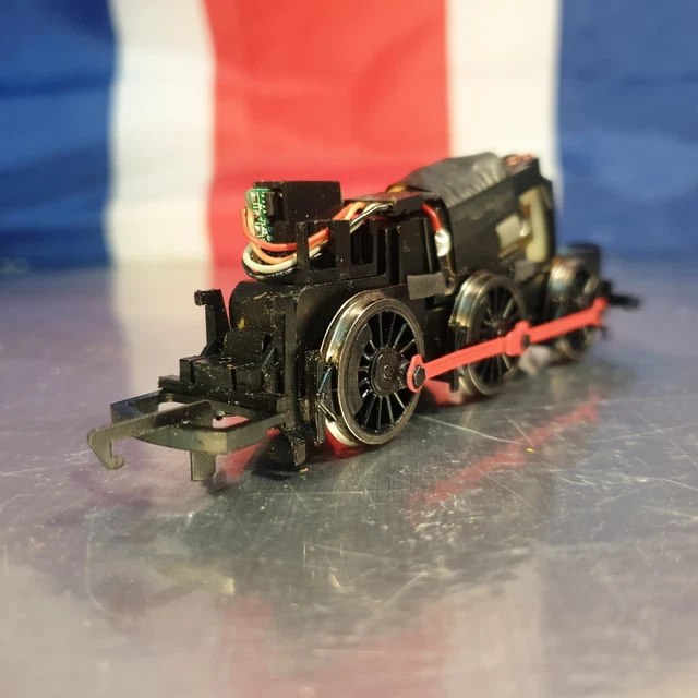 HORNBY 00 CLASS 08/3F Locomotive Motorised chassis! DCC FITTED £49.99 ...