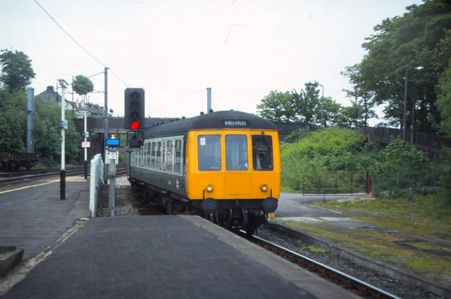 ORG COLOUR RAILWAY Slide 35Mm Br Dmu Diesel Multiple Unit Windermere ...