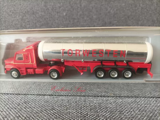 HERPA H0 1:87 in OVP - 160162 Scania Hauber 142H Chromtank-Sattelzug ... HERPA H0 1:87 in OVP - 160162 Scania Hauber 142H Chromtank-Sattelzug ...