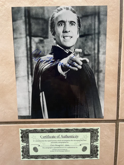 CHRISTOPHER LEE - Original Autogramm signiert auf Foto - Dracula - mit ...