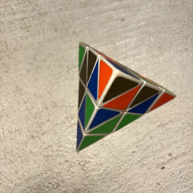 VINTAGE PYRAMINX BY TOMY Pyramid Triangle Rubik’s Cube Combination ...