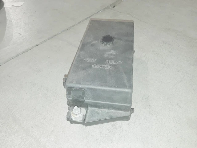 1999 CORVETTE C5 Engine Bay Underhood Fuse Box Fusebox 15329393 Aa6526 ...