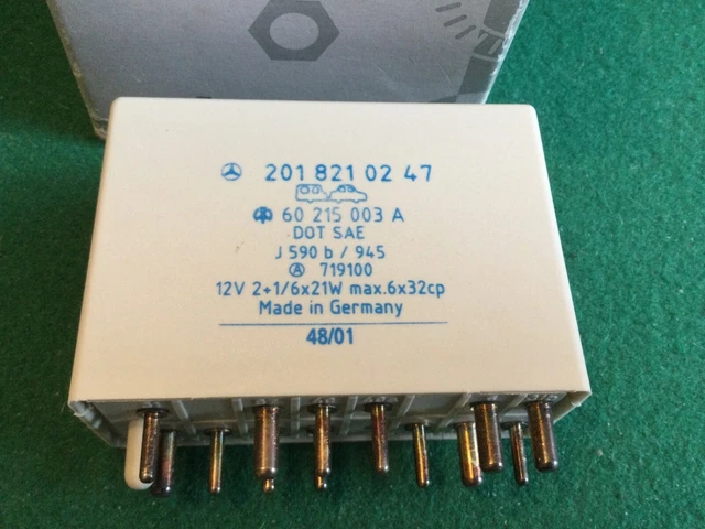 NOS ORIGINAL MERCEDES-BENZ W124 W201 Blinkerrelais 2018210247 EUR 50,00 ...