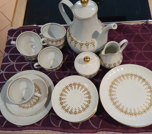 GRAF HENNEBERG PORZELLAN 1777 Golddekor DDR EUR 50,00 - PicClick DE