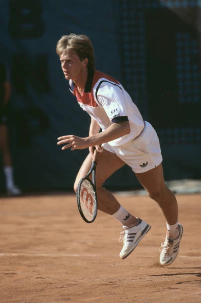 SWEDISH TENNIS PLAYER Stefan Edberg pictured in action during pro - Old ...