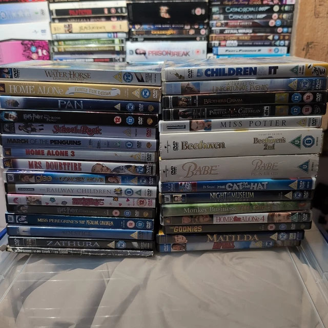 32 CHILDREN CLASSIC Films DVD Job Lot Bundle Kids Live Action Movies 89s 90s 00s £22.95 ...