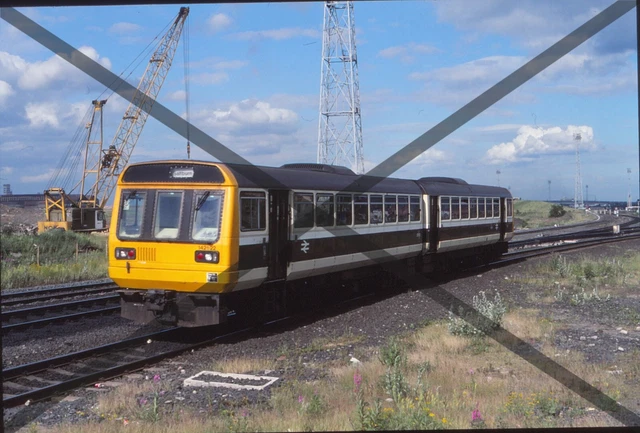 RAILWAY LOCOMOTIVE 35MM Slide – Class 142 Dmu Railcar At Thornaby 1991 ...