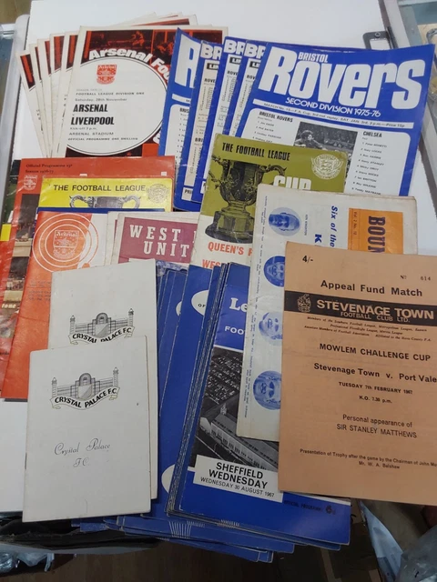 FOOTBALL PROGRAMMES & magazine BUNDLE, Assorted 1963/70's £9.00 ...