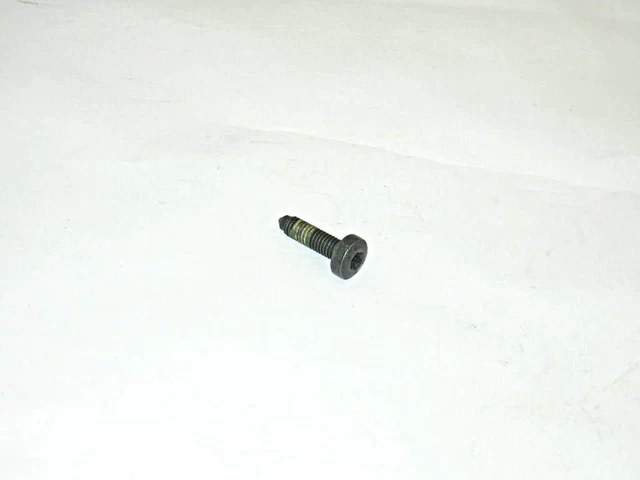 GENUINE SOCKET HEAD bolt with inner multipoint head AUDI VW Audi 80 90 ...