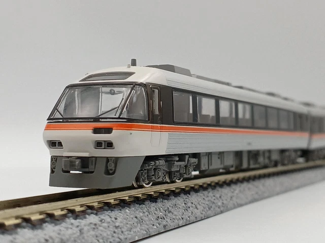 N GAUGE MODEL No. Kiha 85 Series Wide View Hida Limited Express Diesel Car HfV00 £208.71 ...