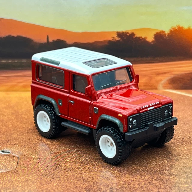 HOT WHEELS PREMIUM Land Rover Defender 90 Boulevard Series 2022 1:64 ...
