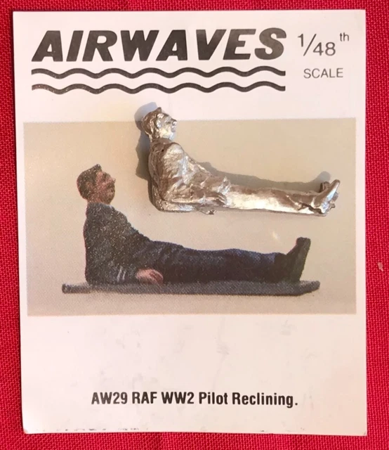 1/48 AIRWAVES FIGURE AW14; WWII RAF/British NCO Pilot Running EUR 1,82 ...