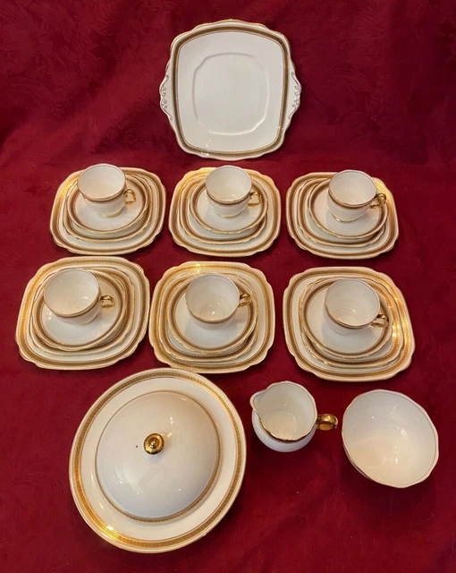 ROYAL ALBERT CROWN China Gold/White Greek Key 28 Piece Tea Dinner Set ...