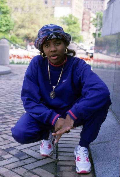 RAPPER MC LYTE appears in a portrait taken on May 5, 1990 in New - Old ...