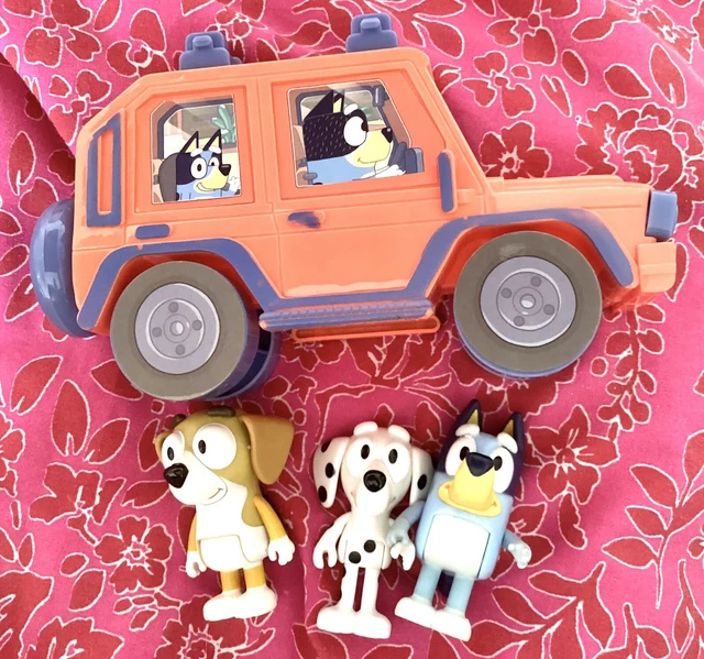BLUEY PUSH ALONG Heeler Family Car With Bluey Chloe And Honey Figures £ ...