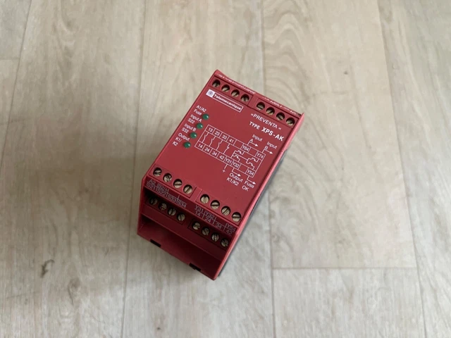 RELAIS DE SÉCURITÉ Schneider Electric Telemecanique Preventa XPS-AK XPS ...