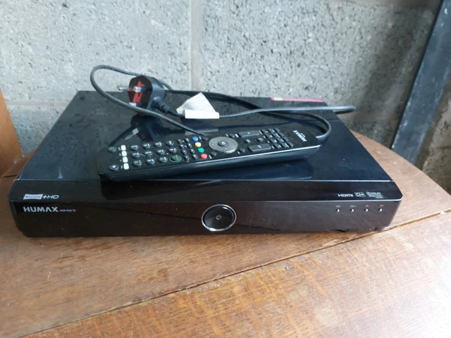 HUMAX HDR-FOX T2 500GB Freeview+ HD Digital TV Recorder with Remote £30 ...