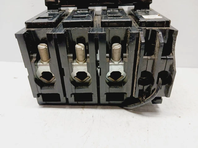 NEW EATON BAB3030HS 30 Amp Bolt-On Circuit Breaker 3P 240 Vac (Flaw ...