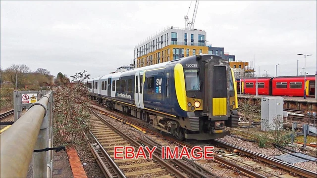 PHOTO SOUTH Western Railway Class 450 450038 At Guildford Siemens ...