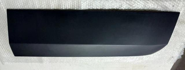 MAXUS DELIVER 9 Door Plastic Trim Moulding Rear Right RH 2020-2023 ...