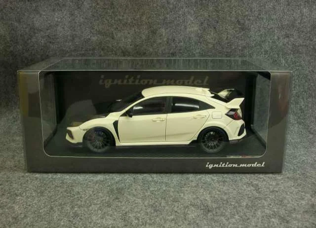 IGNITION MODEL HONDA Civic (FK8) Type R 1/18 Scale White Model Car with ...