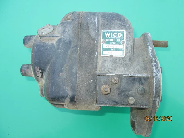 VINTAGE WICO MODEL Xb4100 Four Cylinder 6 Volt Engine Distributor ...