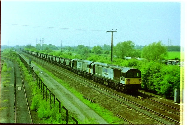 35MM RAILWAY COLOUR Negative Class 58 019 and 58 022 at Stenson ...