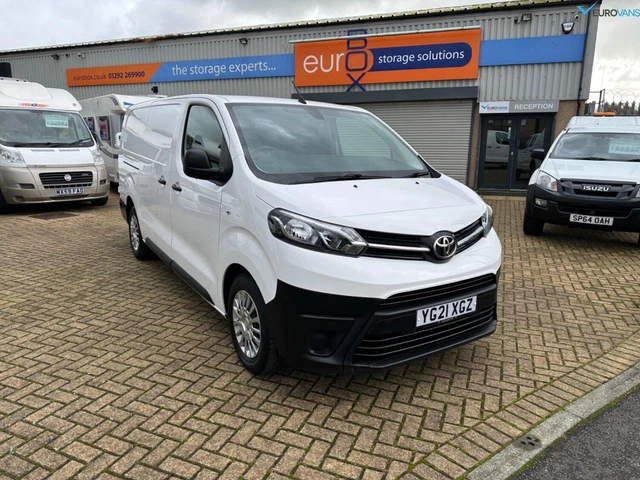 TOYOTA PROACE 2.0 D ICON Diesel Manual in White £16,194.00 - PicClick UK