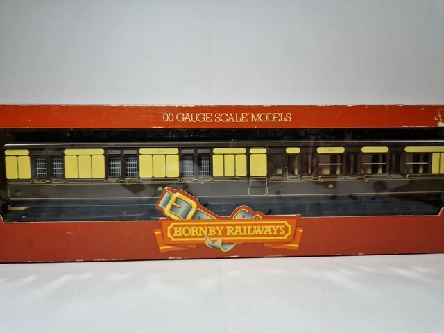 HORNBY RAILWAYS MODEL OO Gauge R123 GWR Brown Cream Clerestory Brake ...