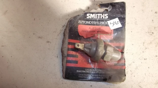 ROVER P6 3500 Classic Range Rover Mgb Gt V8 New Smiths Oil Pressure ...