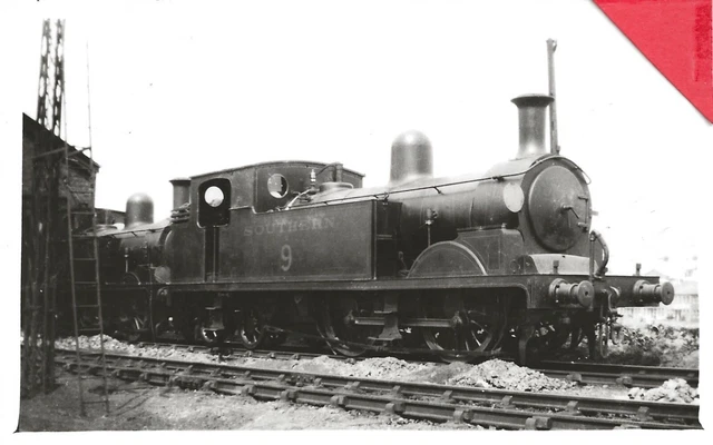 SOUTHERN RAILWAY - T1 Class 0-4-4T No. 9 - Vintage Image - # L2496 £1. ...