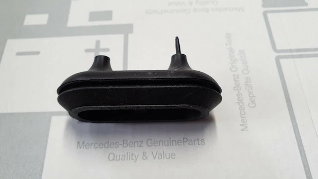 ORIGINAL MERCEDES-BENZ RUBBER Grommet Brake Line R129 W140 W201 W221 £ ...