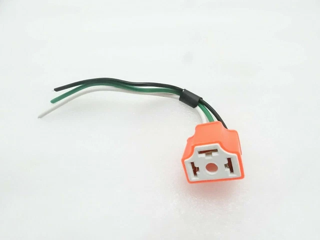 MASSEY FERGUSON TRACTOR Wiring Plug Socket Wire 3 Pin For Head Light £ ...